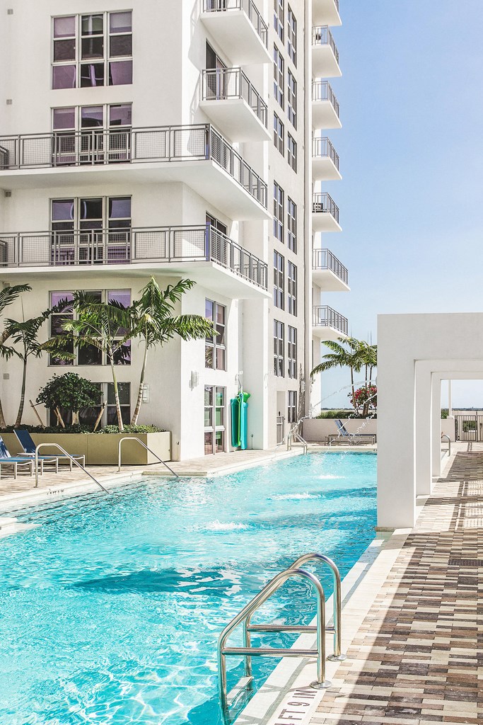 The Palmer Dadeland Apartments, 8215 SW 72nd Ave, Miami, FL - RentCafe