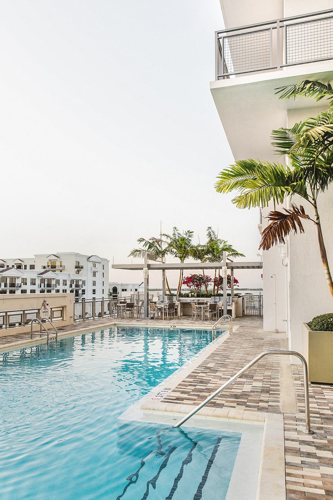 The Palmer Dadeland Apartments, 8215 SW 72nd Ave, Miami, FL - RentCafe