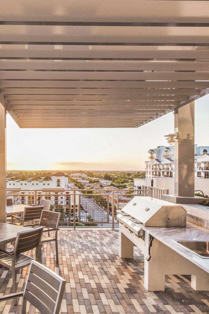 The Palmer Dadeland Apartments, 8215 SW 72nd Ave, Miami, FL - RentCafe