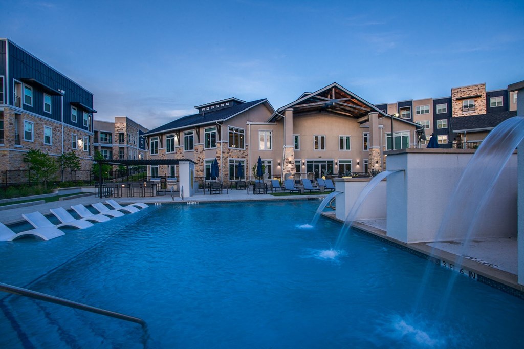 Woodlands At The Preserve Apartments, 4501 N Garland Ave, Garland, TX ...