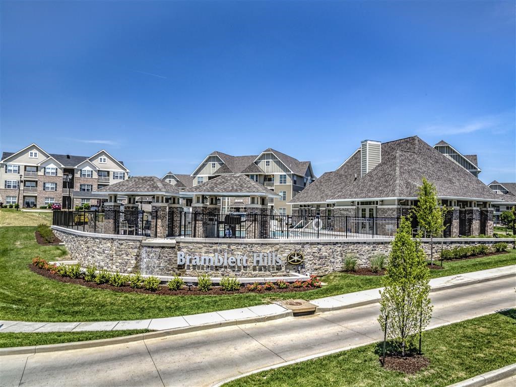 Bramblett Hills Apartments, 1000 Bramblett Crossing, O'Fallon, MO ...