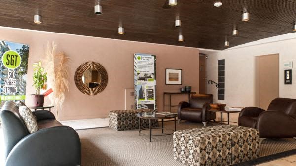 Spring Garden Terrace Apartments, 5885 Spring Garden Road, Halifax, NS ...