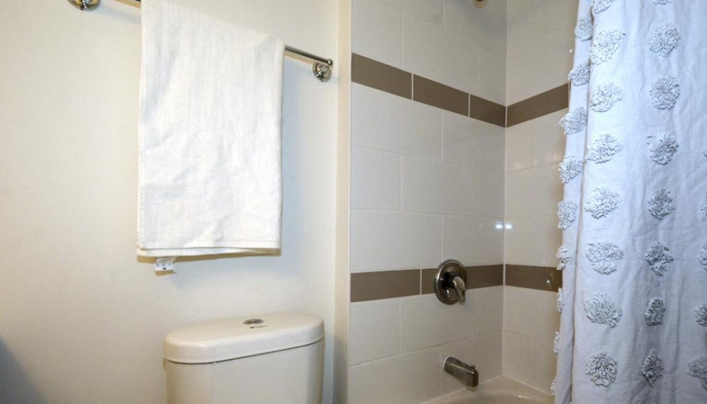 Spring Garden Terrace Apartments, 5885 Spring Garden Road, Halifax, NS ...