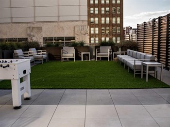 Sky On Main Apartments, 920 Main Street, Kansas City, MO - RentCafe