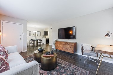 25 Best Luxury Apartments in Houston, TX (with photos) | RentCafe