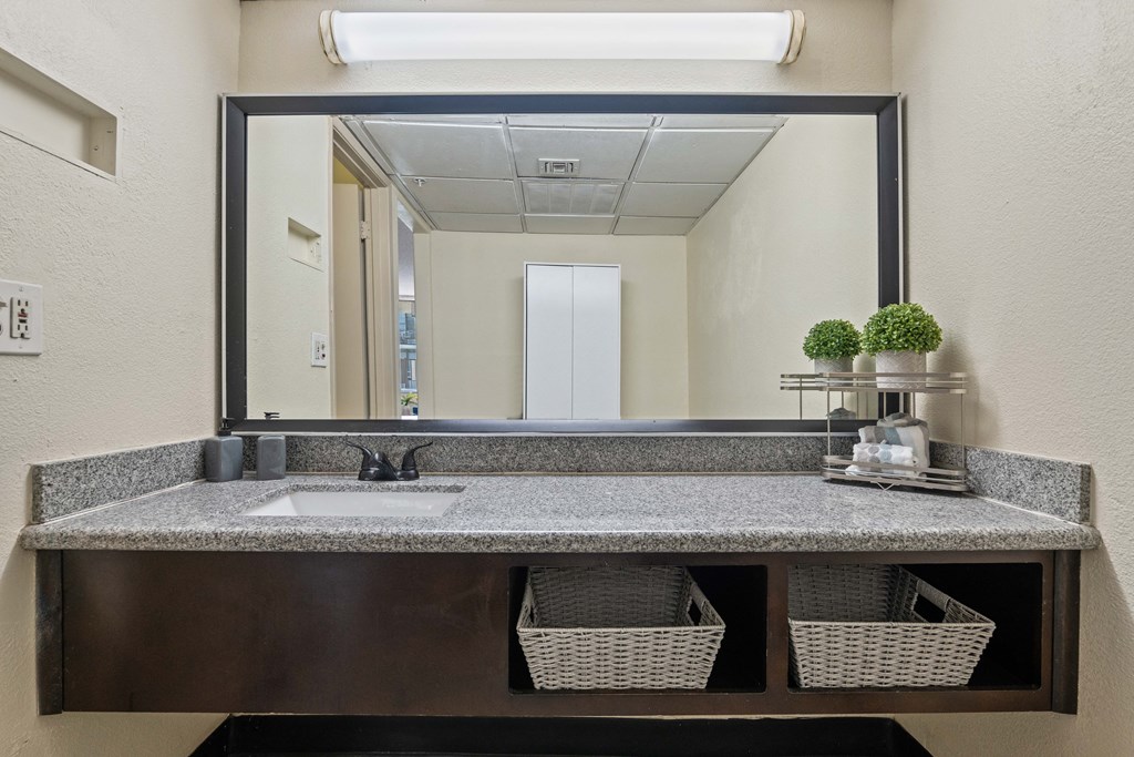 Mezona On Main Apartments, 250 West Main Street, Mesa, AZ - RentCafe