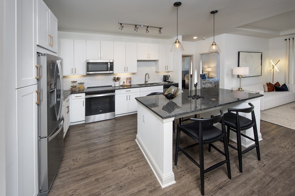 The Maddux At Shadowood Apartments, 2180 Shadowood Parkway, Atlanta, GA ...