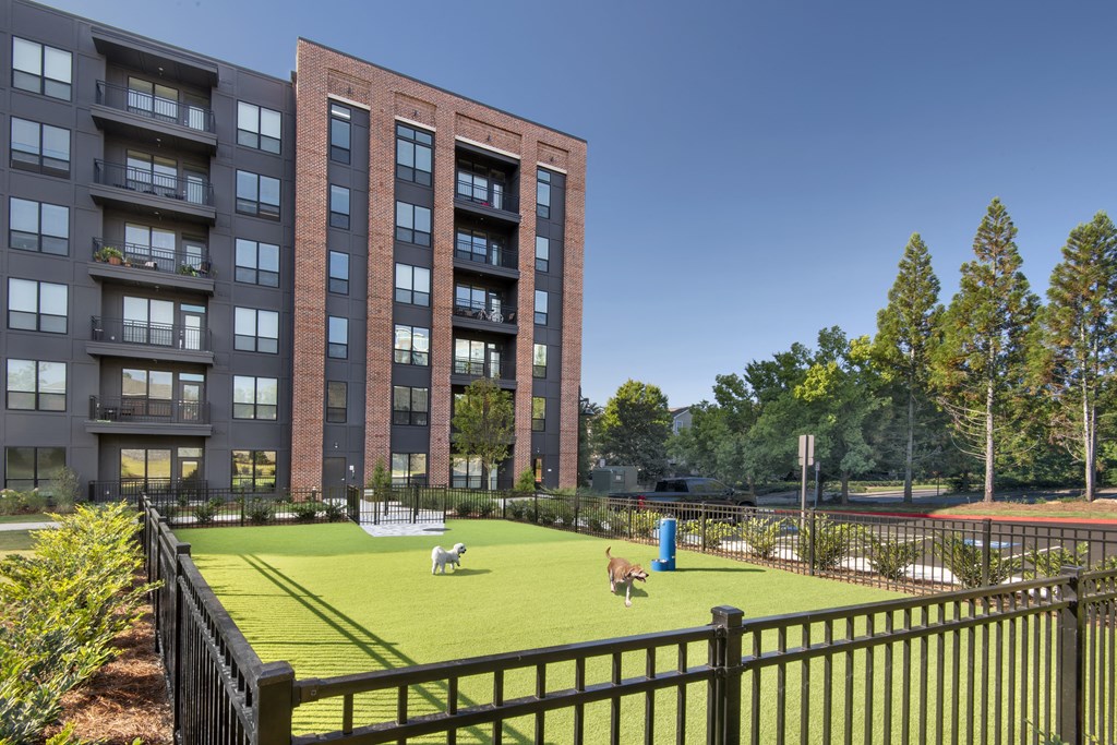 The Maddux At Shadowood Apartments, 2180 Shadowood Parkway, Atlanta, GA ...