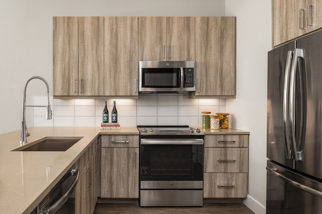 Timbergrove Station Apartments, 2717 Minimax Dr, Houston, TX - RentCafe