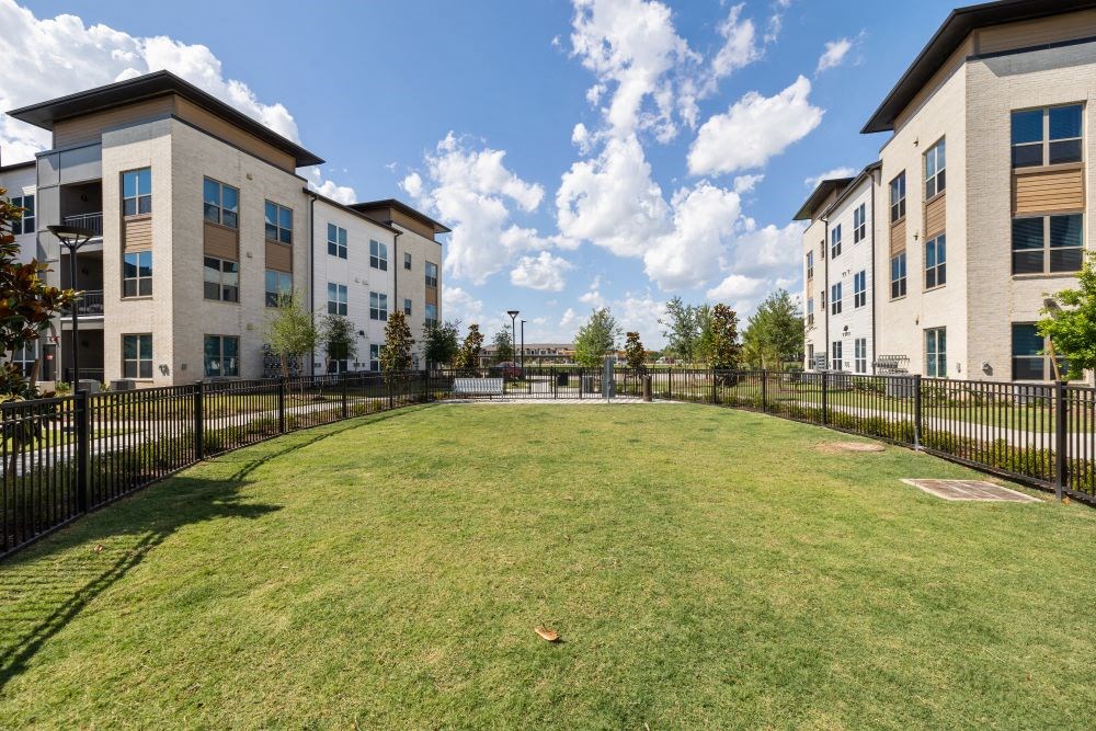 Kingsley At Shadow Creek Ranch Apartments, 12900 Shadow Creek Pkwy ...