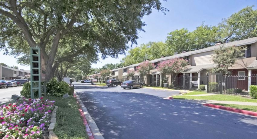 Parks At Walnut Apartments, 10000 Walnut St, Dallas, TX - RentCafe