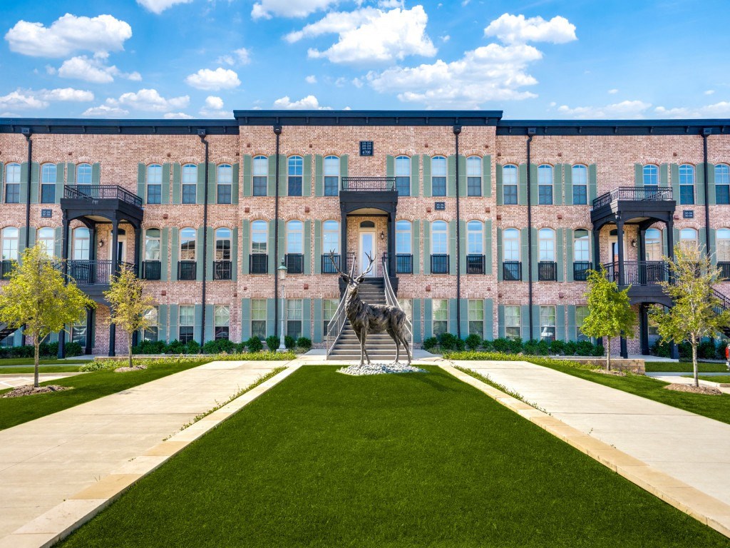 Thousand Oaks At Austin Ranch - The Colony, Texas | Renter Insights