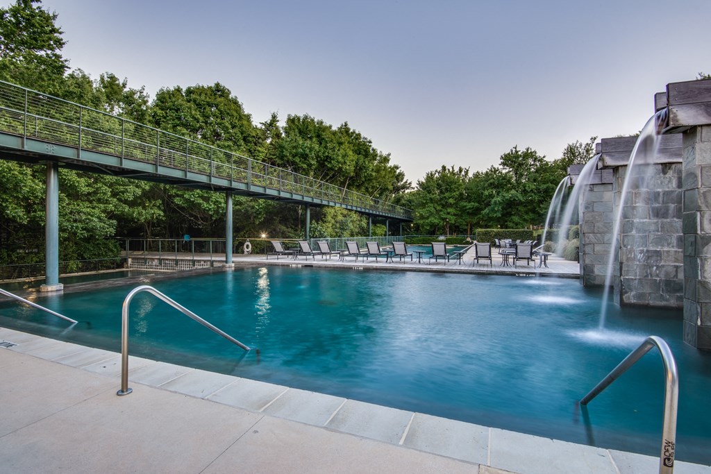 Thousand Oaks At Austin Ranch - The Colony, Texas | Renter Insights