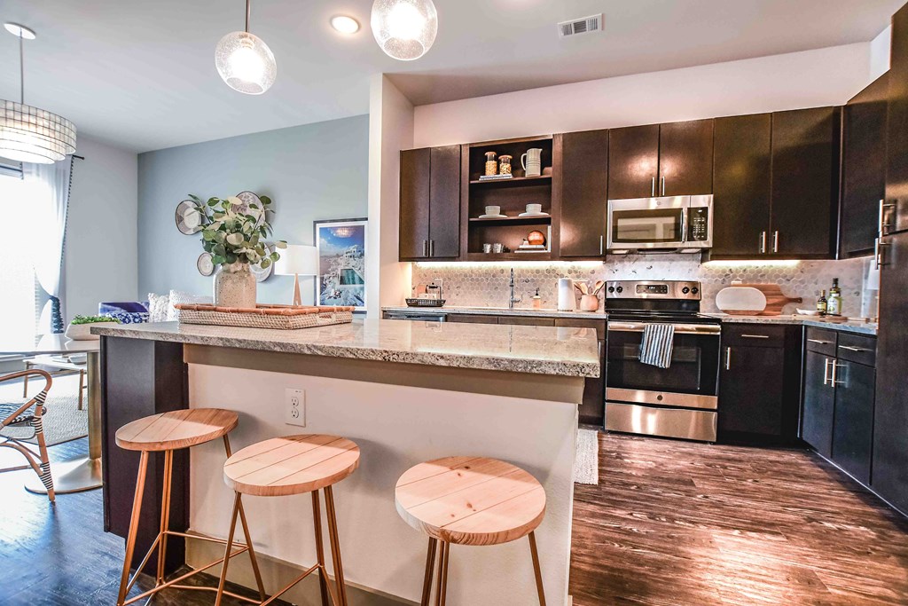 Thousand Oaks At Austin Ranch - The Colony, Texas | Renter Insights