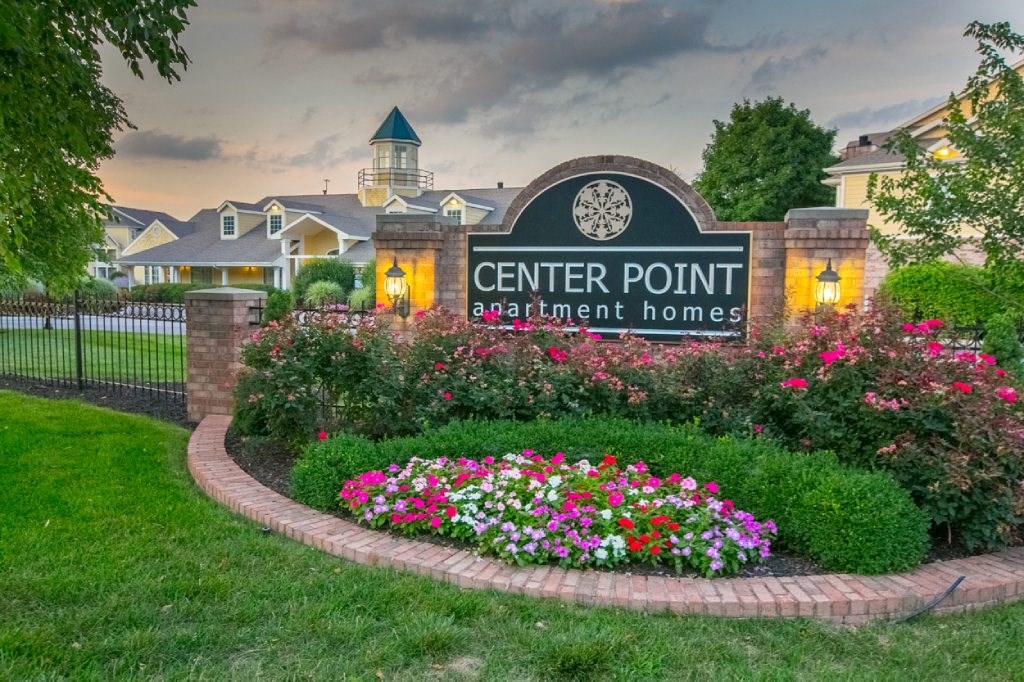 Center Point Apartments, 6710 W Hollow Run Dr, Indianapolis, IN - RentCafe