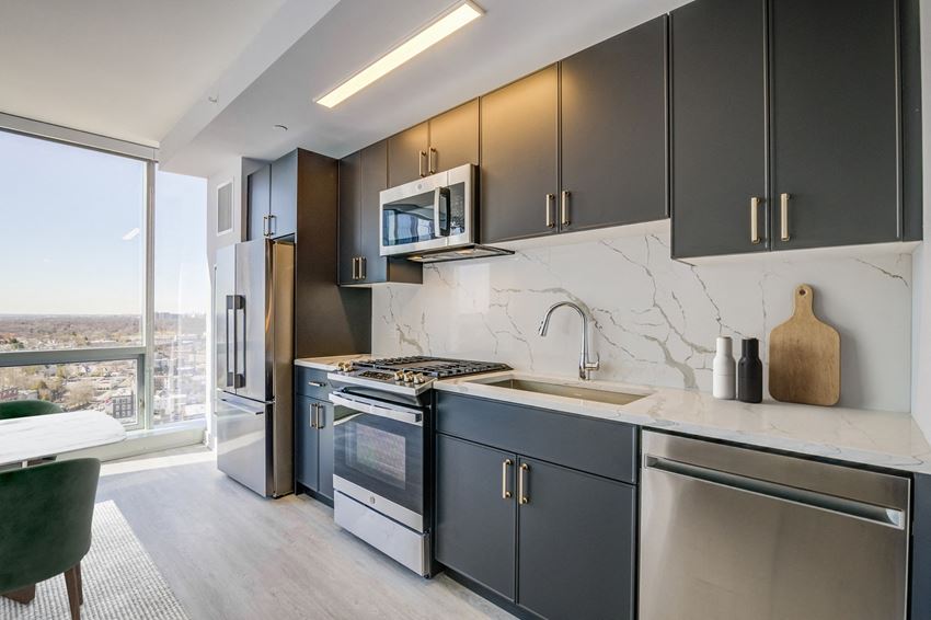 3THIRTY3 Apartments, 333 Huguenot Street, New Rochelle, NY - RentCafe