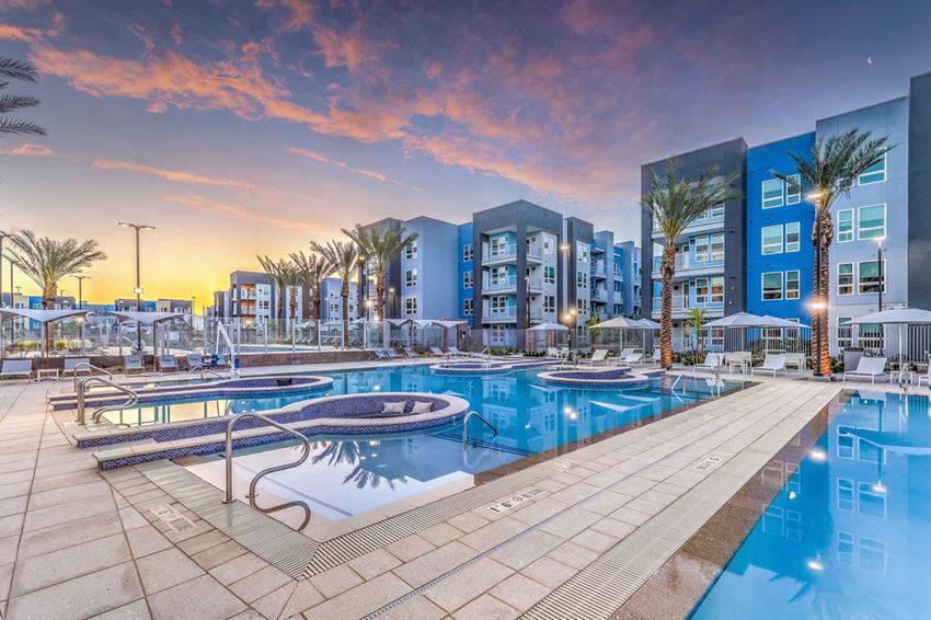 Ariva Luxury Residences Apartments, 11001 Las Vegas Blvd, Las Vegas, NV ...