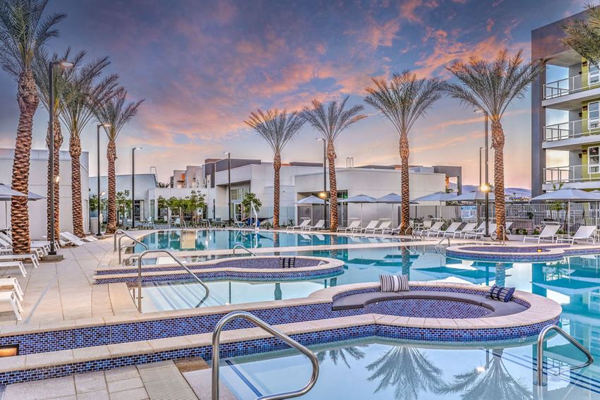 Ariva Luxury Residences Apartments, 11001 Las Vegas Blvd, Las Vegas, NV ...