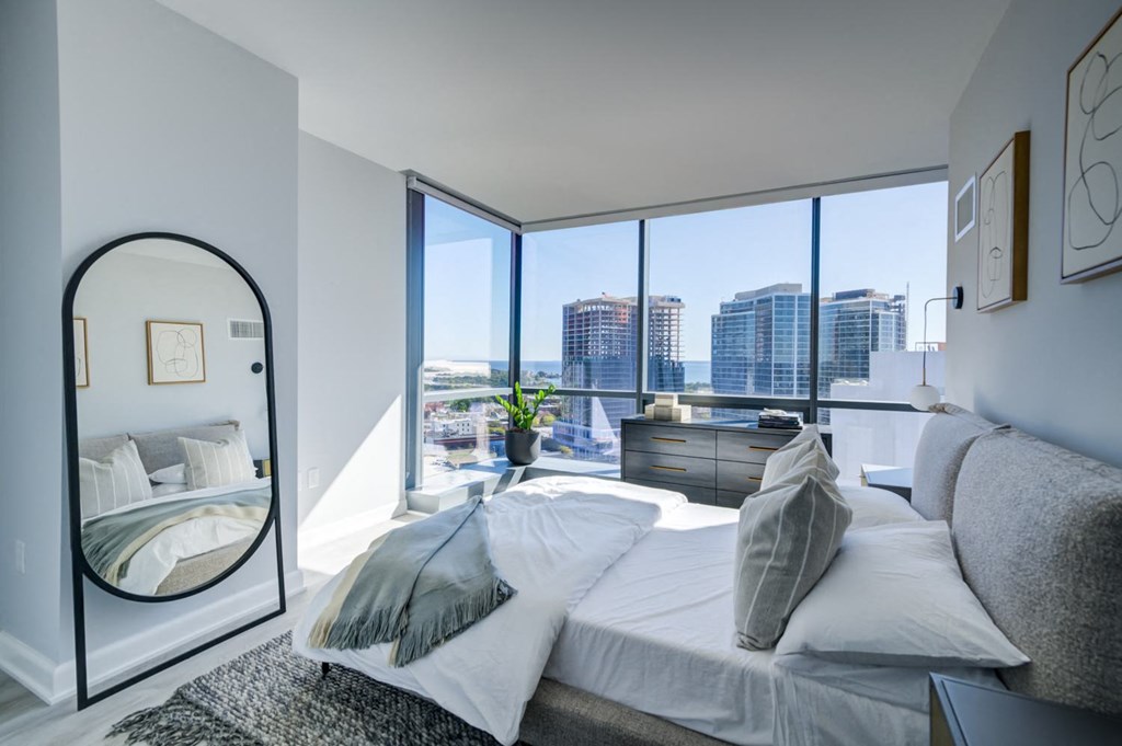 Encore Apartments, 325 Huguenot Street, New Rochelle, NY - RentCafe