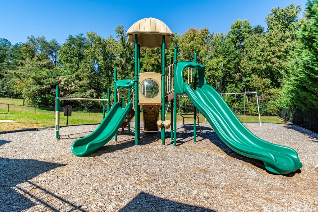 Yester Oaks Apartments, 100 Yester Oaks Way E, Greensboro, NC - RentCafe