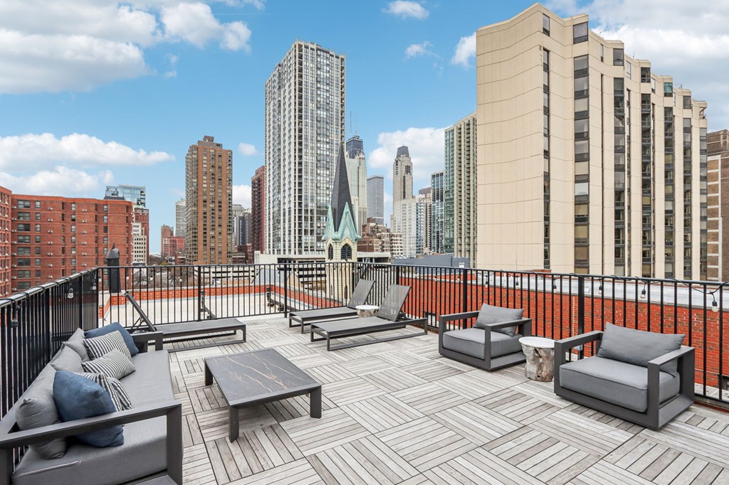 The Oliver On Lasalle Apartments