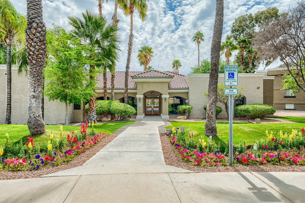 Catalina Canyon Apartments, 2300 West Ina, Tucson, AZ - RentCafe