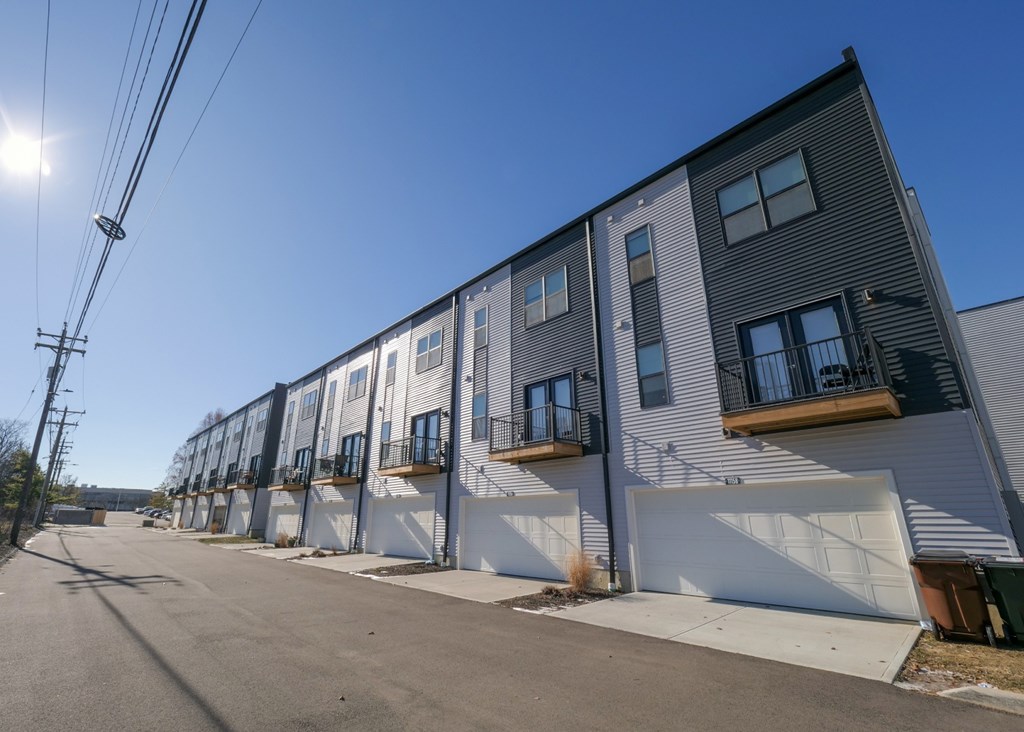 The Row On Merchant Apartments, 144 Merchant St, Springdale, OH - RentCafe