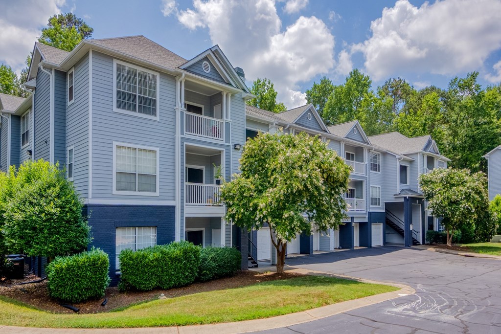 Windsor Addison Park Apartments, 6225 Hackberry Creek Trail, Charlotte ...