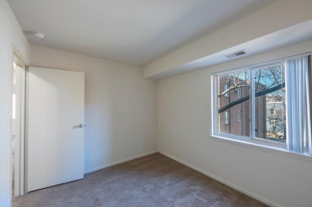 Azeeze Bates Apartments, 444 16th Street, NE, Washington, DC - RentCafe