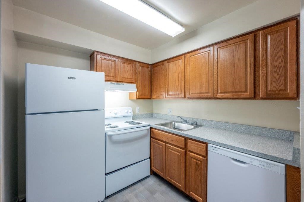 Azeeze Bates Apartments, 444 16th Street, NE, Washington, DC - RentCafe