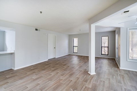 Ridge Crossings Apartments, 100 Tree Crossing Pkwy, Hoover, AL - RentCafe
