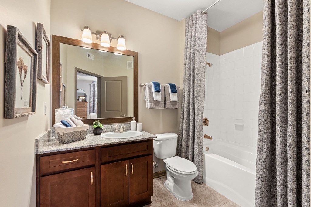 The Ridge At Chenal Valley Apartments, 5400 Chenonceau, Little Rock, AR ...