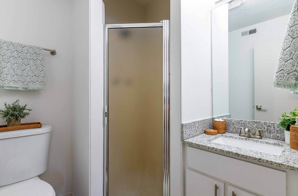 The Waters At Chenal Apartments, 13500 Chenal Parkway, Little Rock, AR ...