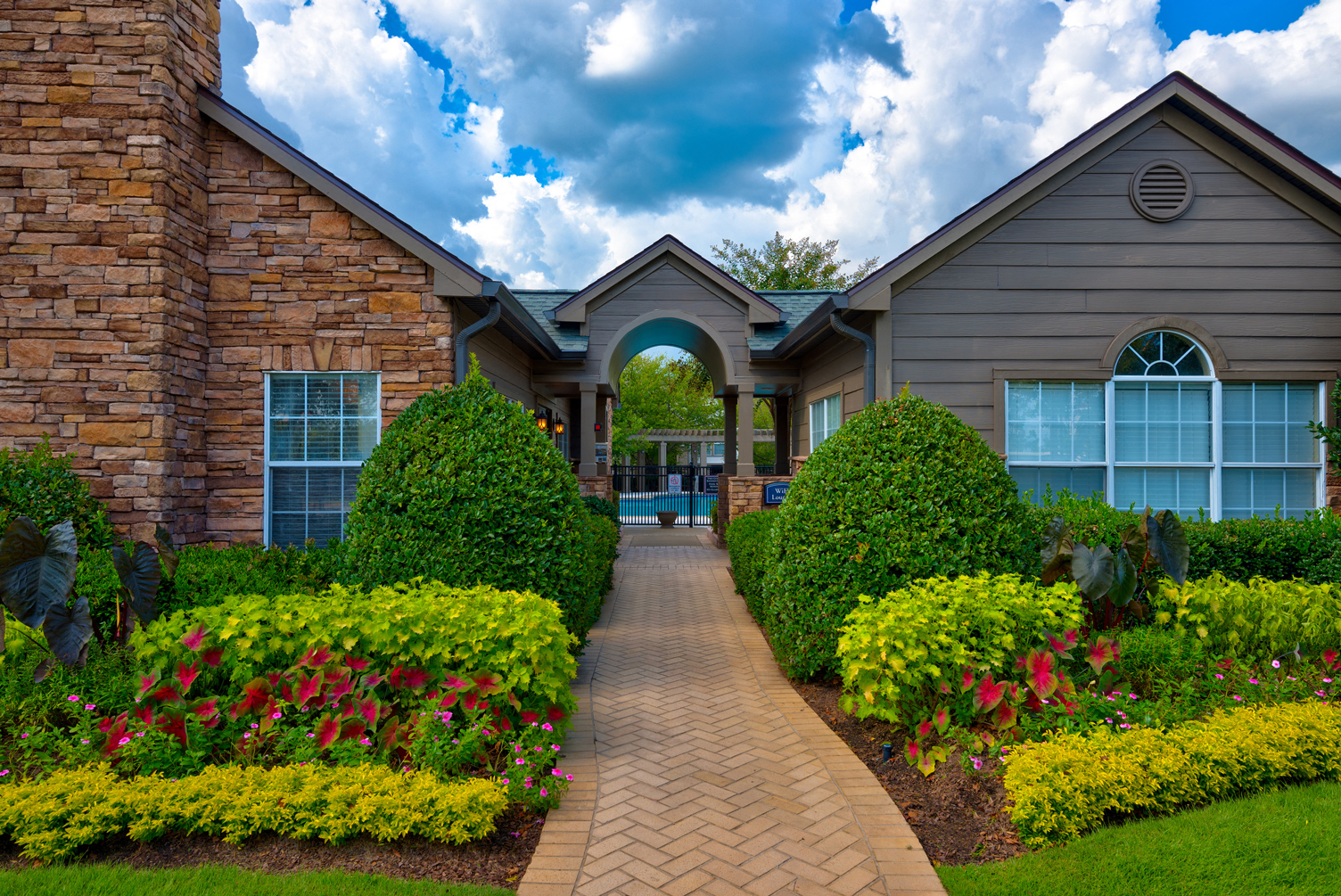 150 Summit Apartments, 150 Summit Place, Birmingham, AL - RentCafe