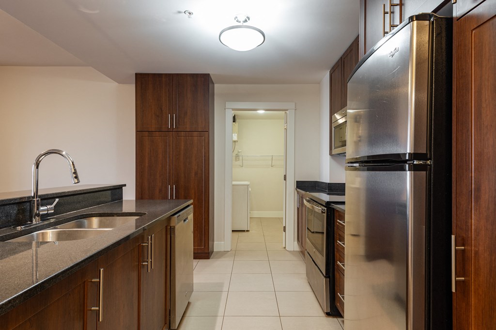 Royal Gardens Apartments, 671 Larry Uteck Boulevard, Bedford, NS - RentCafe