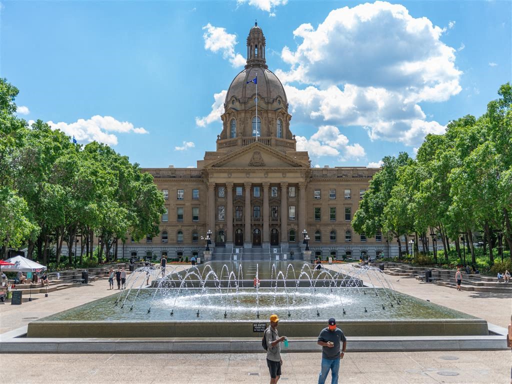 The Hendrix Apartments, 9733 111th Street, Edmonton, AB - RentCafe