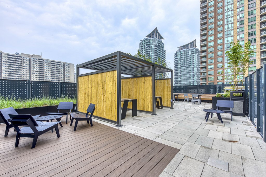 One Eighty Five Apartments, 185 Enfield Place, Mississauga, ON - RentCafe