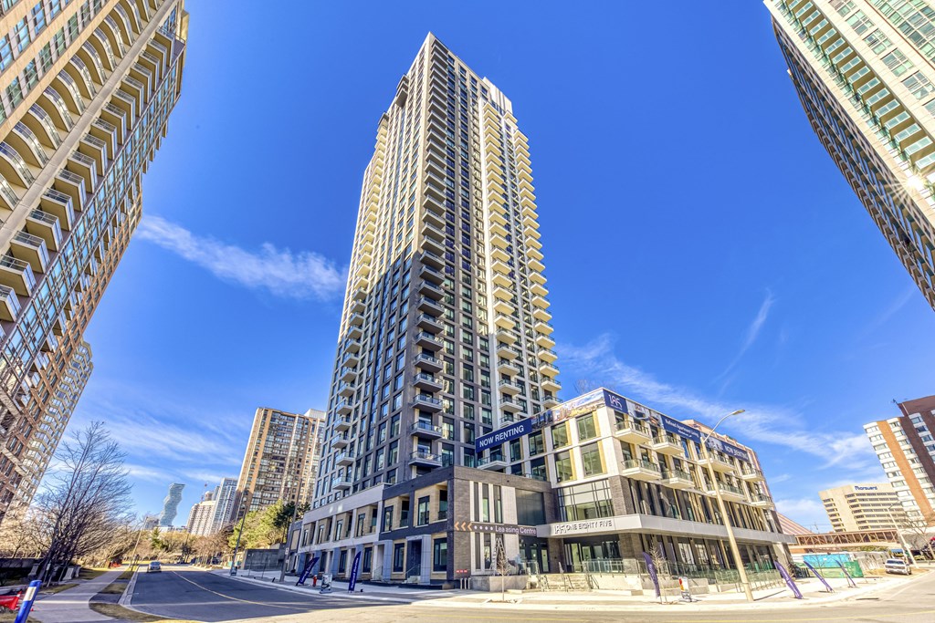 One Eighty Five Apartments, 185 Enfield Place, Mississauga, ON - RentCafe