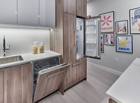 FIAT House Apartments, 2100 N Central Rd, Fort Lee, NJ - RentCafe