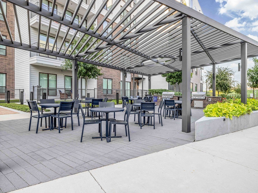 Bexley At Left Bank Apartments, 545 Harrold Street, Fort Worth, TX ...