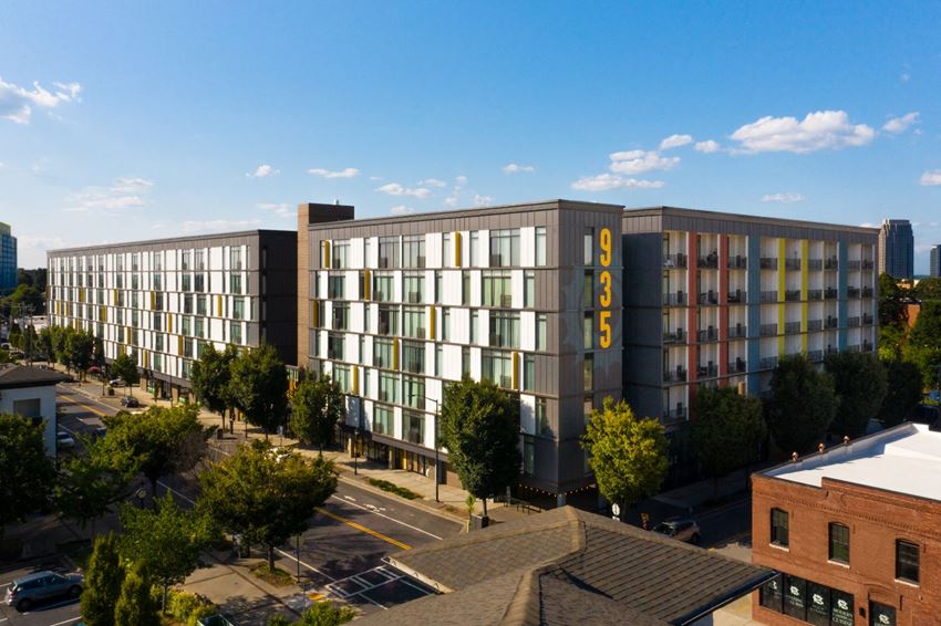 935M By ARIUM Apartments, 935 Marietta St NW, Atlanta, GA - RentCafe