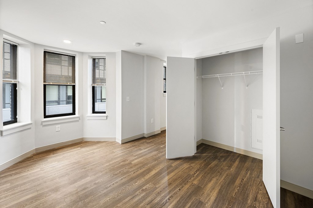 Ronan Flats Apartments, 1904 Sansom Street, Philadelphia, PA - RentCafe