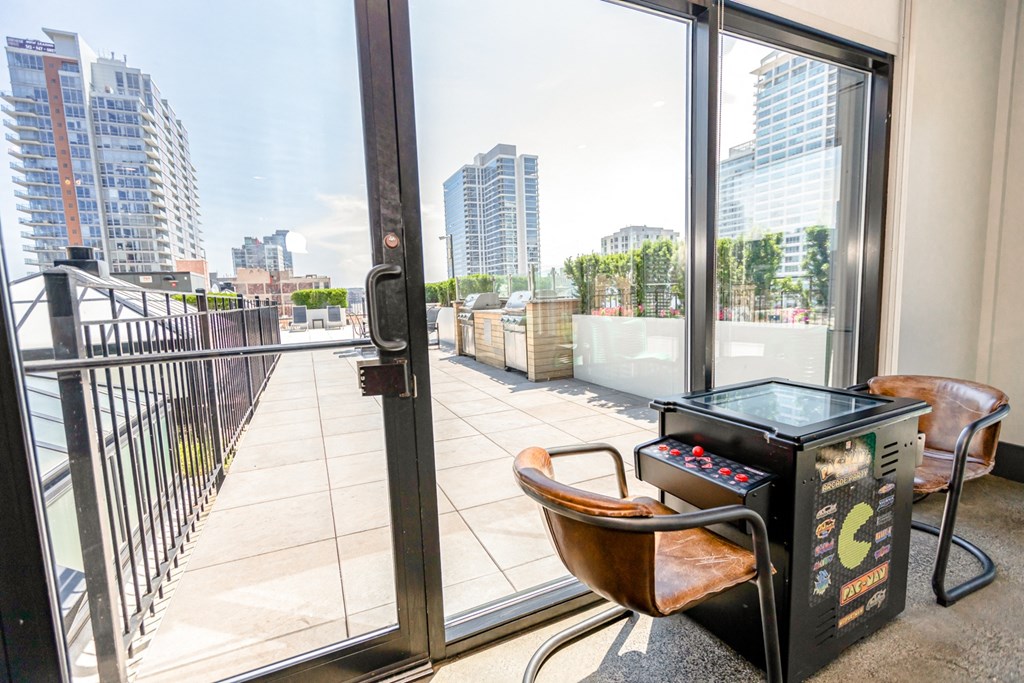 Library Lofts Apartments, 619 S. LaSalle St., Chicago, IL - RentCafe