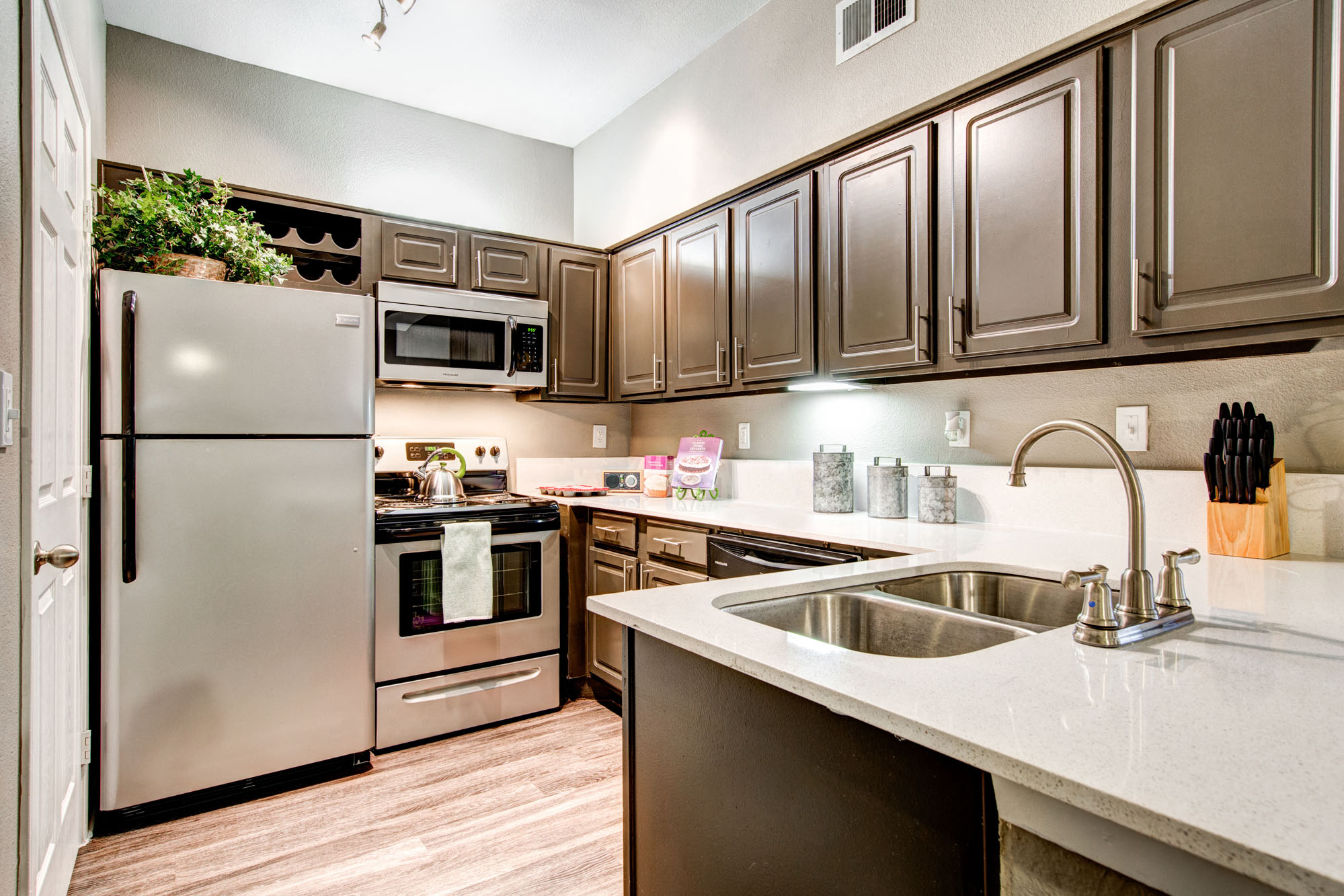 Regency Dell Ranch Apartments, 670 Louis Henna Boulevard, Round Rock ...