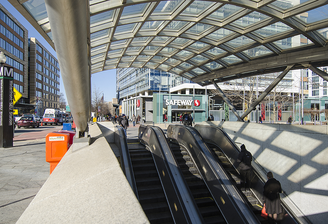 Lex And Leo At Waterfront Station Apartments, 1150 4th Street SW ...