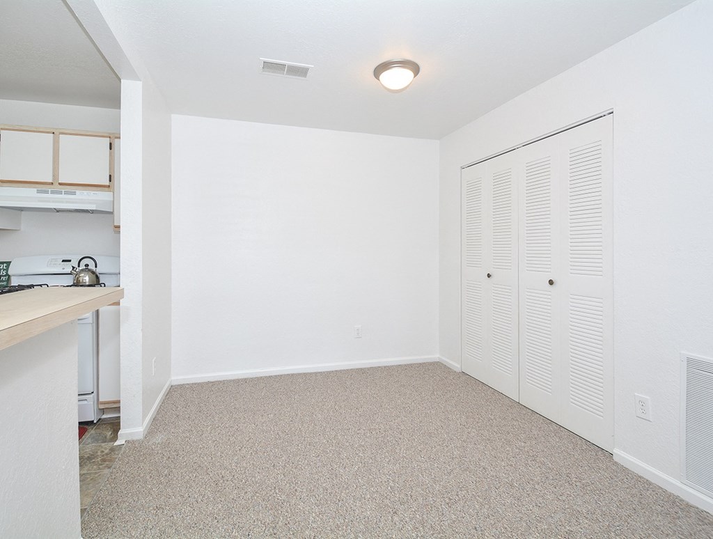 Northview Park Apartments, 36505 Northview Blvd., Sterling Heights, MI ...