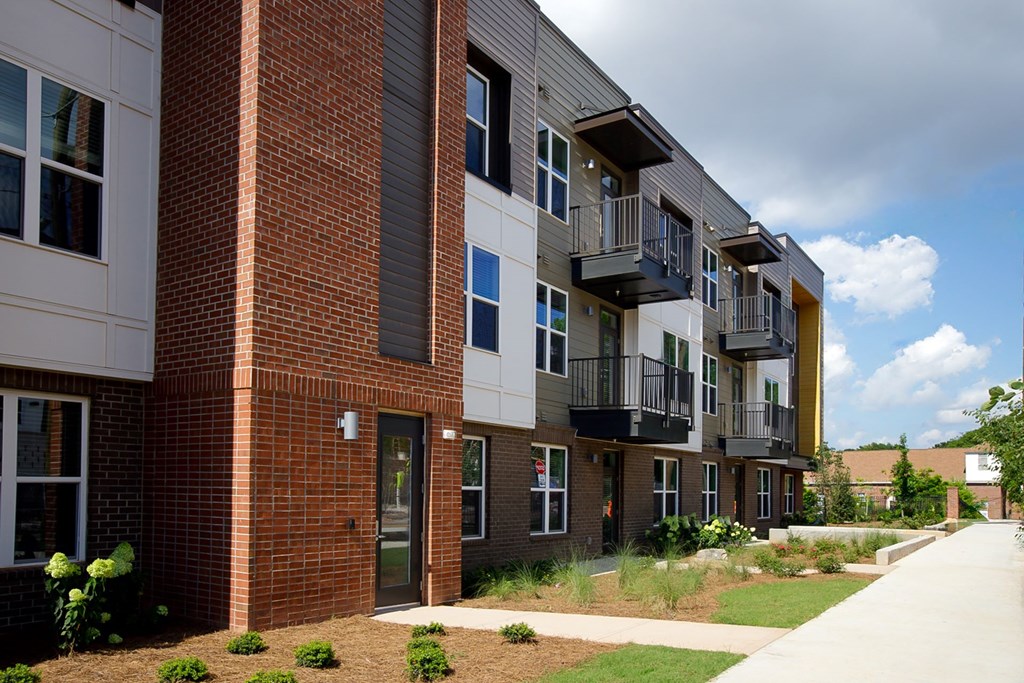 Ashley Scholars Landing I Apartments, 669 Atlanta Student Movement Blvd ...