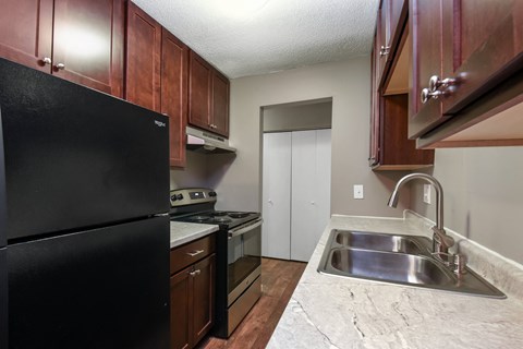 Rosedale Estates Apartments, 2835 Rice St, Roseville, MN - RentCafe