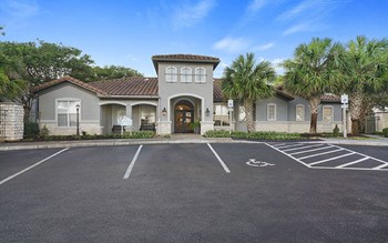 The View At Encino Commons Apartments, 21303 Encino Commons, San ...