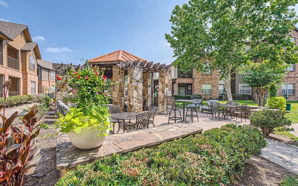 River Pointe Apartments, 1600 River Pointe Drive, Conroe, TX - RentCafe